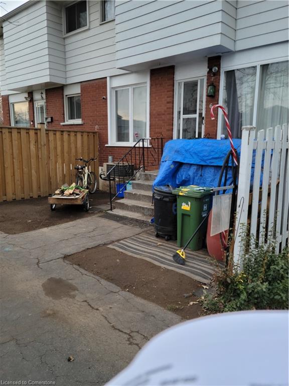 6 - 74 Ellis Avenue, Hamilton, Ontario L8H4L9 Sold History | HouseSigma