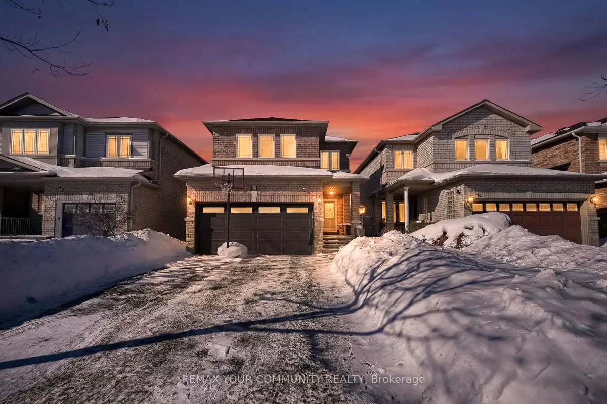 94 Sunridge Street, Richmond Hill, Ontario For Sale | HouseSigma