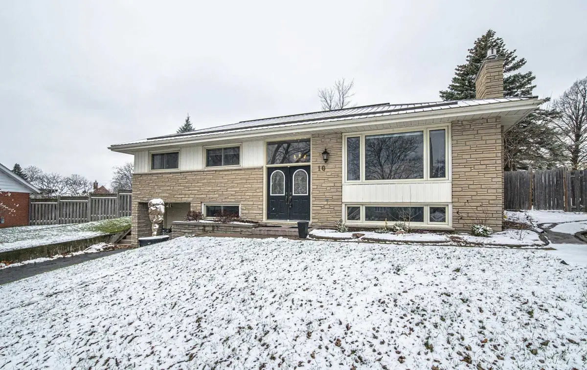 10 Manor Cres, Quinte West, Ontario Sold History | HouseSigma